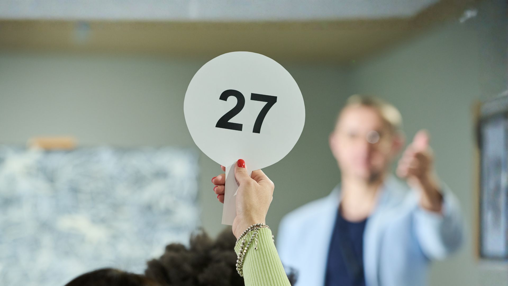 What's the Best Auction Strategy? - Indigo Finance